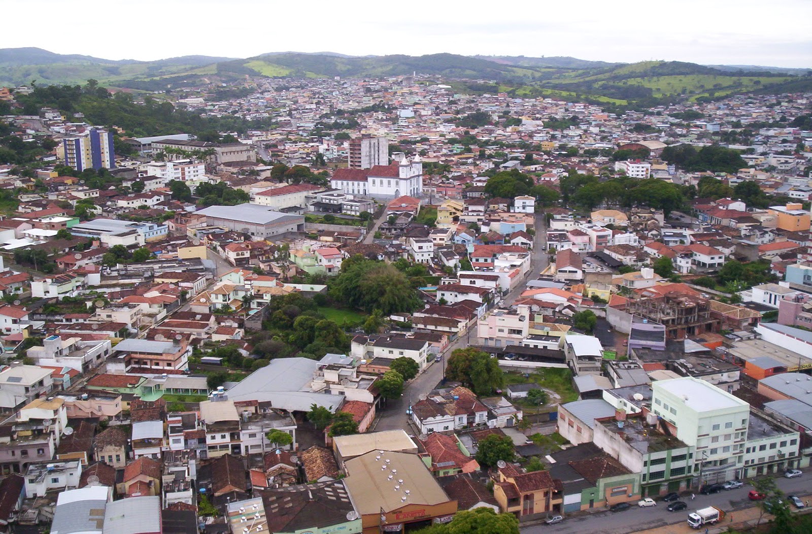 FORMIGA, MINAS GERAIS - No circuito "Grutas e Mar de Minas" e com a ...