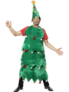 Mighty Lists: 12 people dressed as Christmas trees