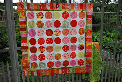 Make It... a Wonderful Life: Simple Circle Quilt Tutorial Part One