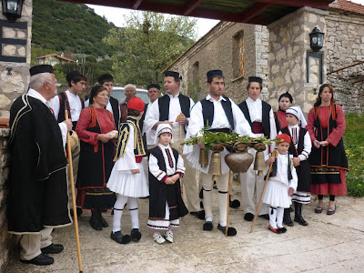 1dimotikosxoleioeleousas: Ήθη και Έθιμα Ηπείρου
