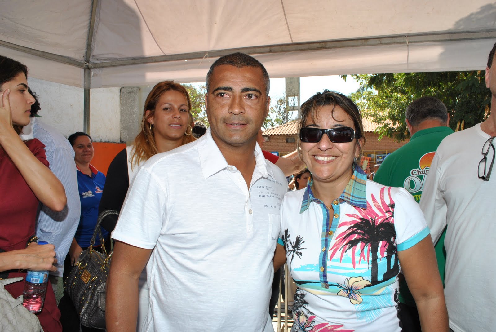 APAE - NOVA IGUAÇU: Gincana:Romário foi destaque na festa da APAE em ...