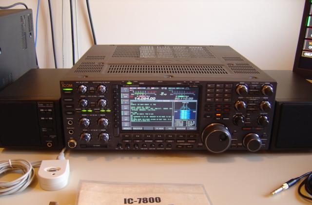 PY2BL Eduardo: VENDO ICOM IC-7800