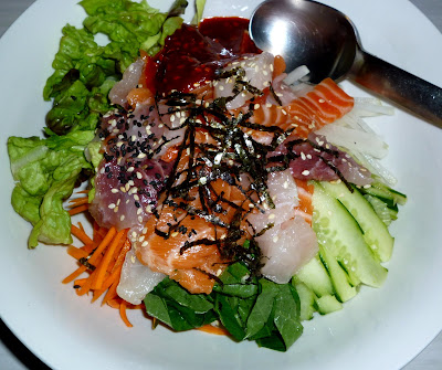 3 hungry tummies: Hwedupbap 회덥밥, Korean raw fish on rice