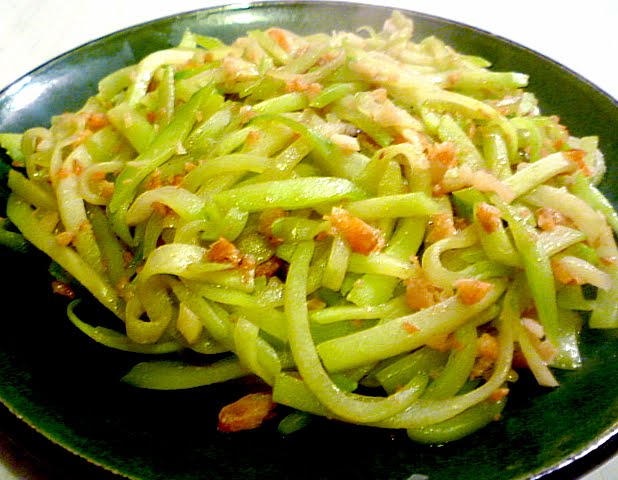 3 hungry tummies: Chokos - Ungly But Oh So Sweet! 蝦米炒佛手瓜 Stir Fried ...