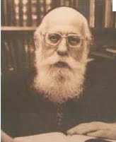 AJN Watch: Beautiful story about the Munkatcher Rebbe: "Just One Blast"