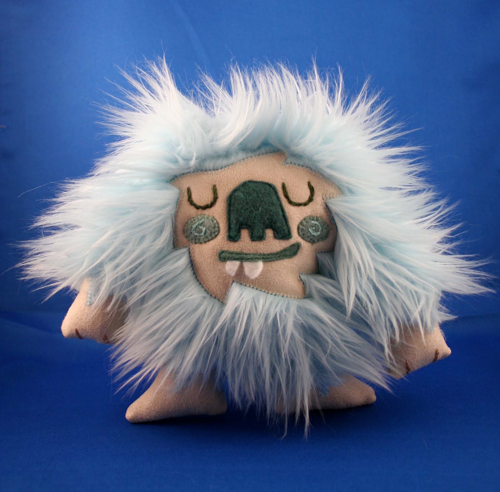 Meet Sam and Pete: Mini Yeti Monday- 3rd Edition