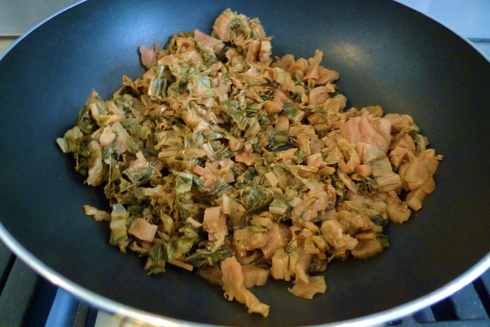 chicklet can cook: Mei chai ko rou (pork belly with preserved salted ...