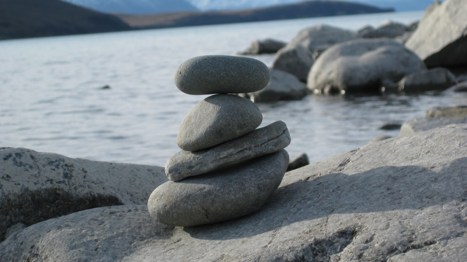 Hilltree Healing: Why Hot Stone Therapy