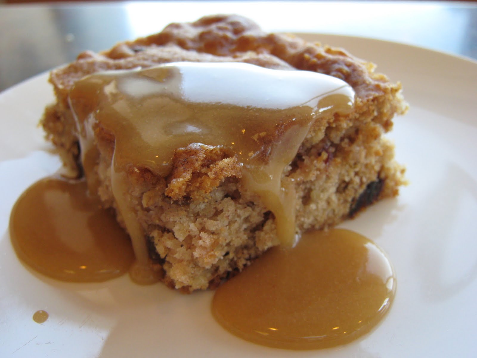 Les douceurs de genny: GÂTEAU POMMES ET DATTES
