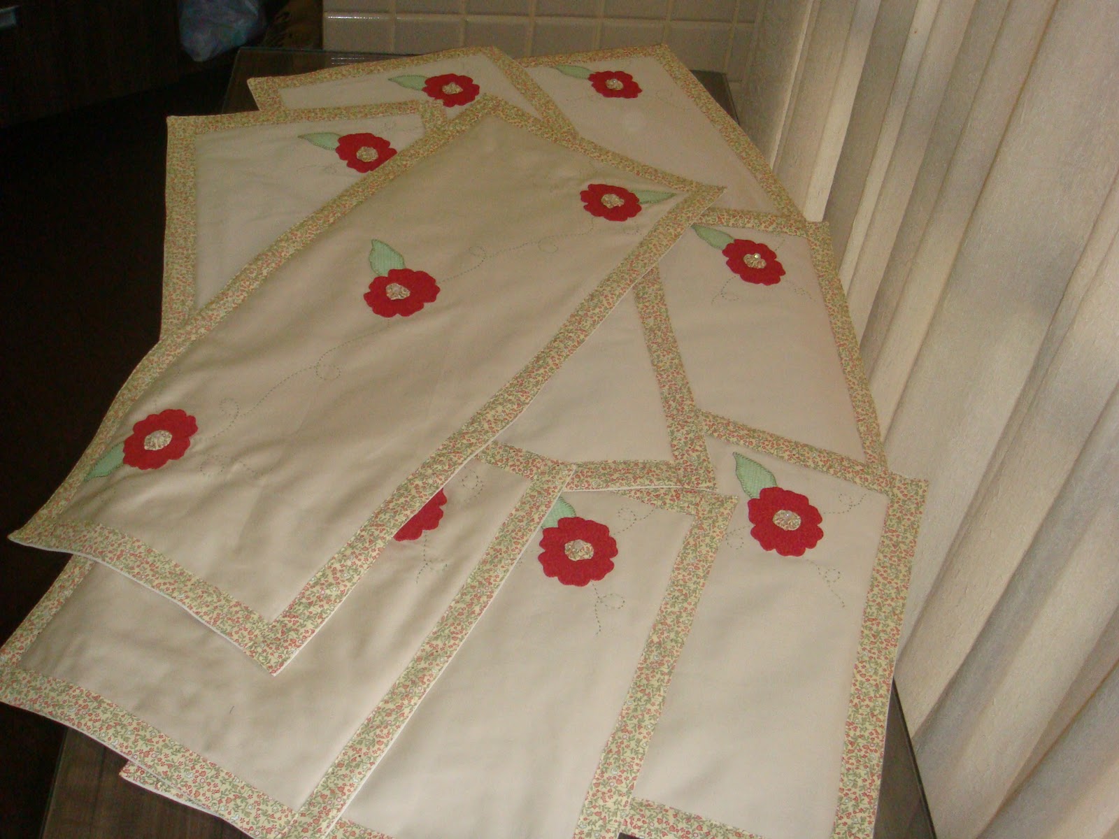 Feito a Mão Patchwork: Jogo Americano Floral