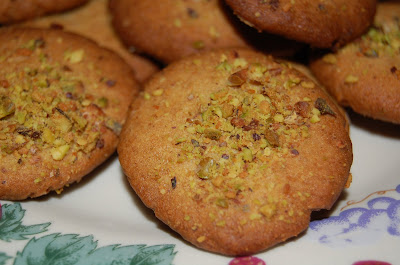 Chef Jeenas food recipes: Pistachio Nut Biscuits Recipe
