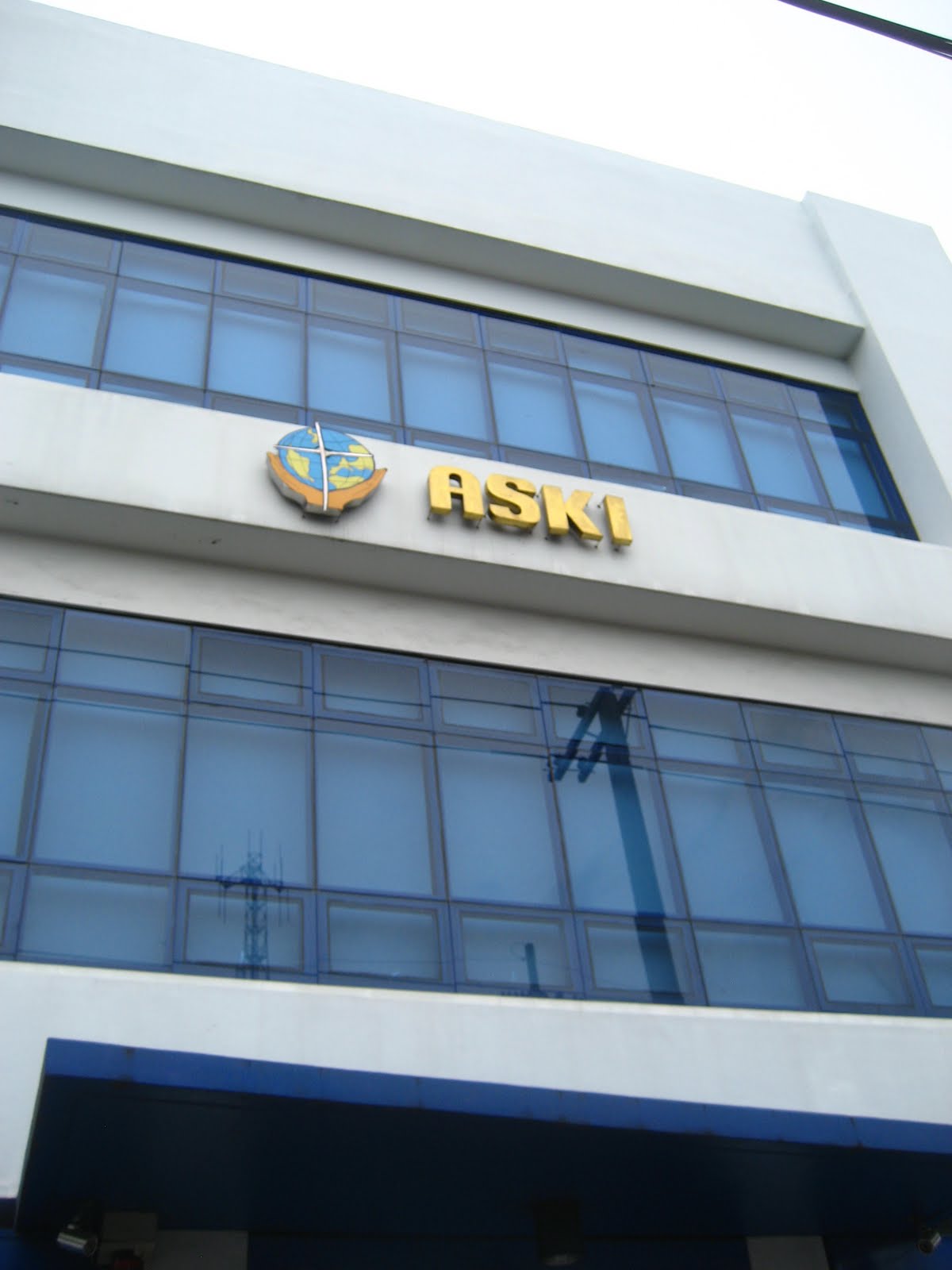 JR Rodrigo's 2010 Summer Signature: "Micro-Finance"