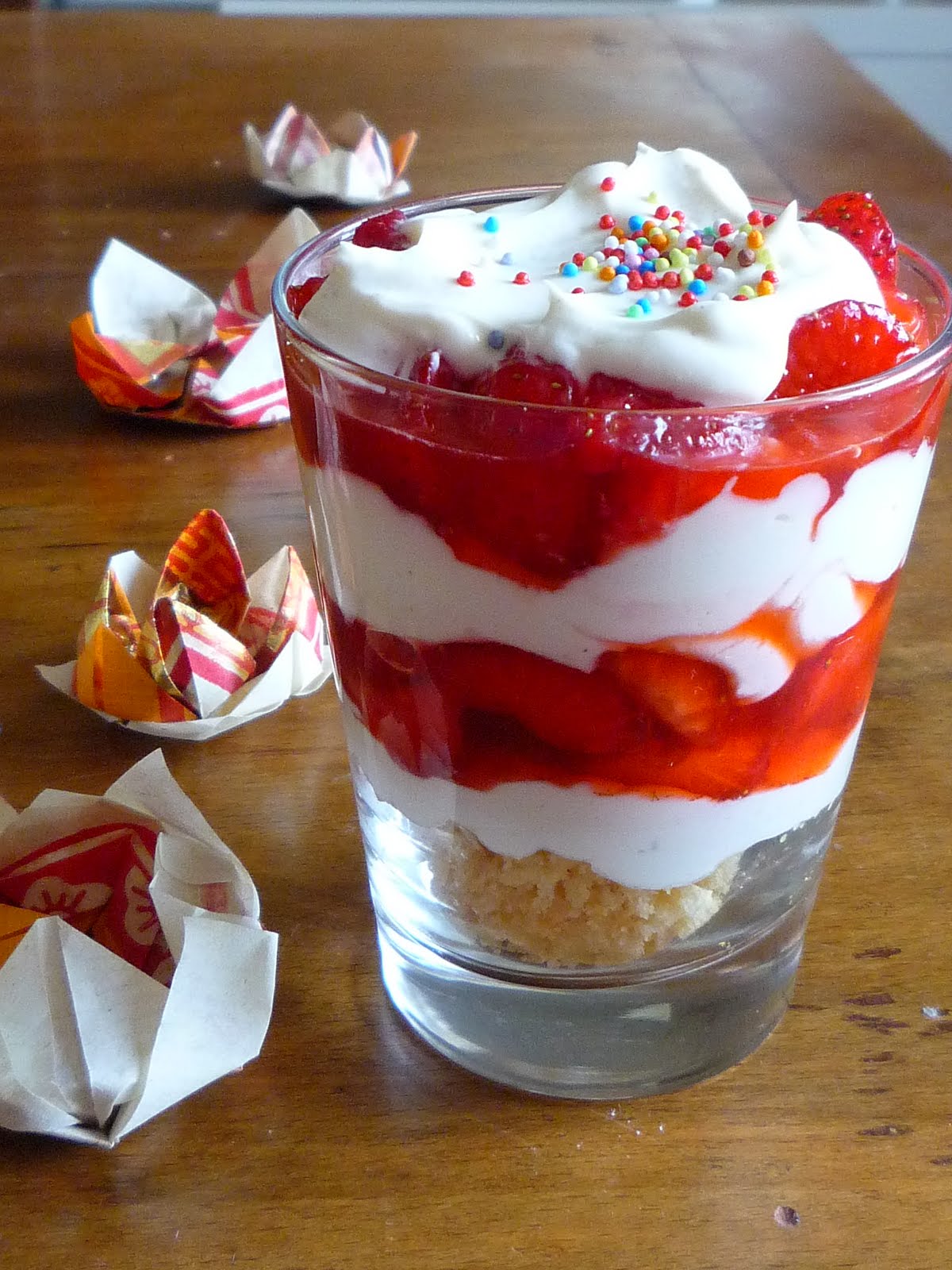 Gourmandises et Merveilles: verrine de fraises au mascarpone