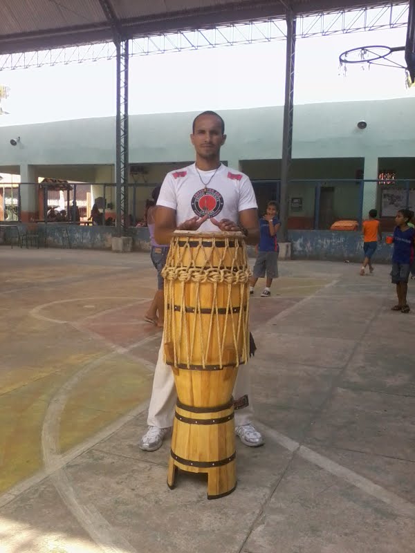 INSTRUMENTOS DE CAPOEIRA BELÉM-PA: ATABAQUE