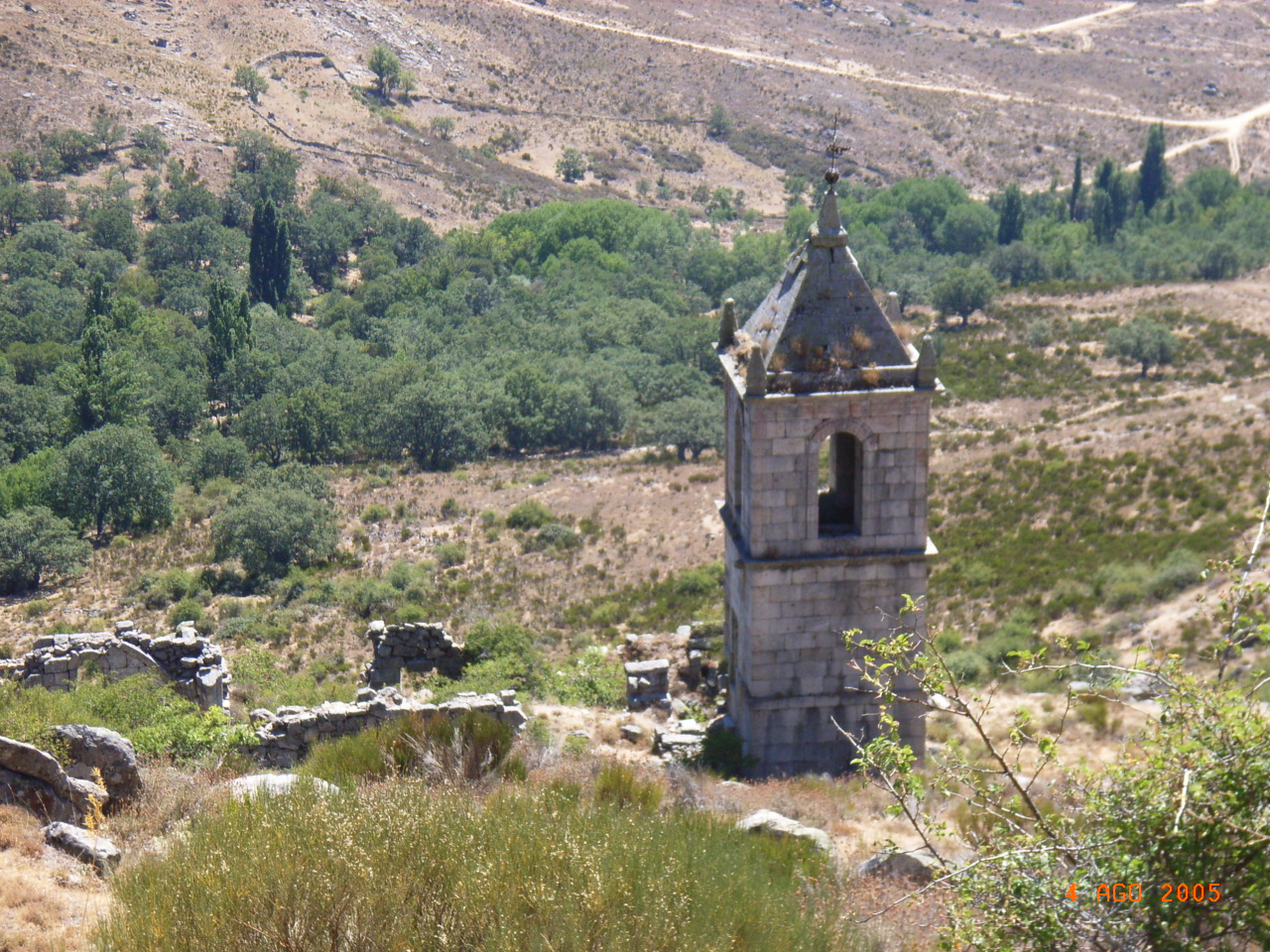 Lugares olvidados: Monasterio de El Risco (Avila)