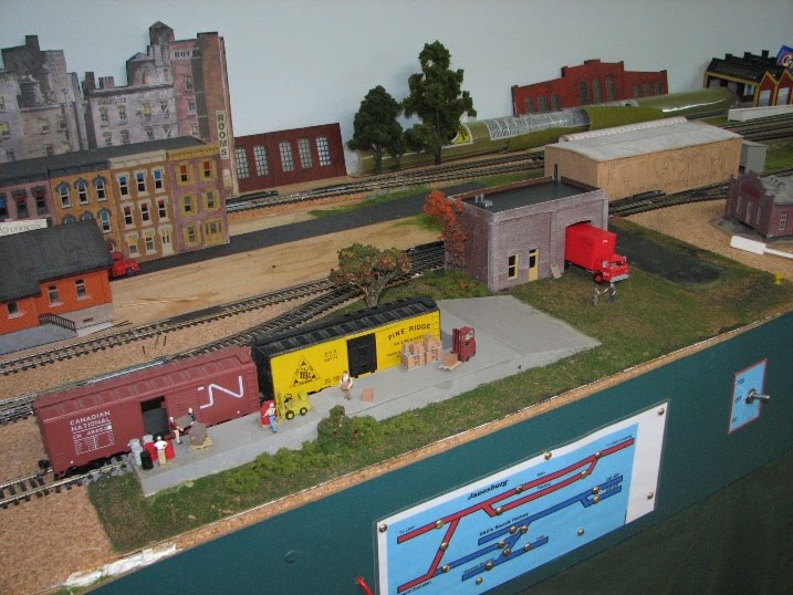 Building a Detailed HO Scale Railroad: Janesburg Team Track