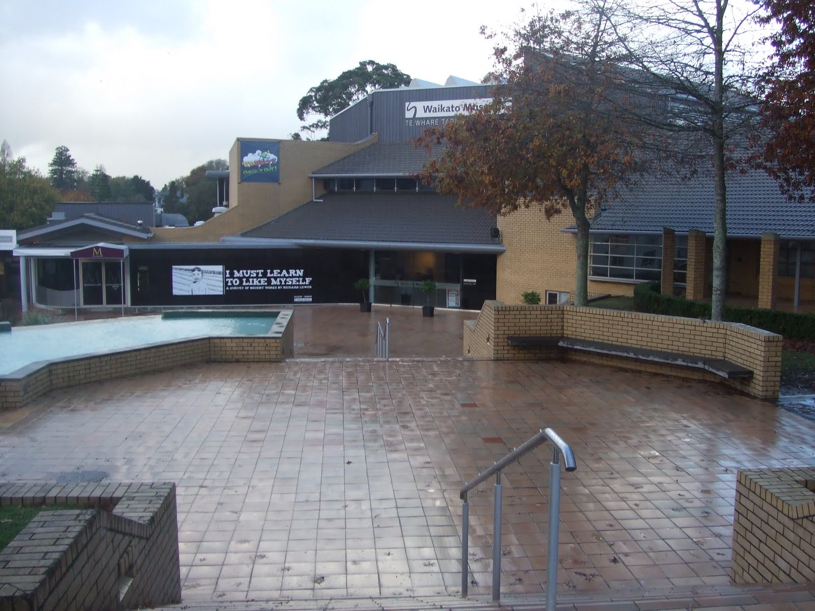 Tost300-Nicole: Hamilton Museum