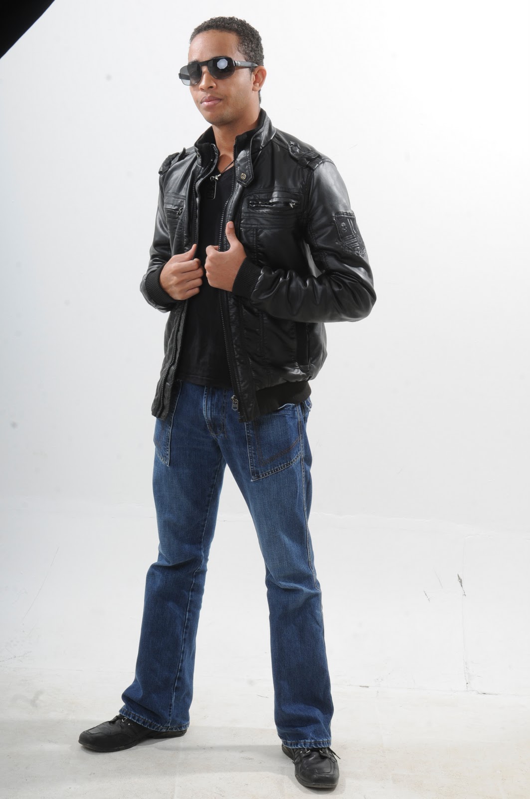 Metido Al Medio Cristiano: John Solano cierra el 2010 con nueva ...