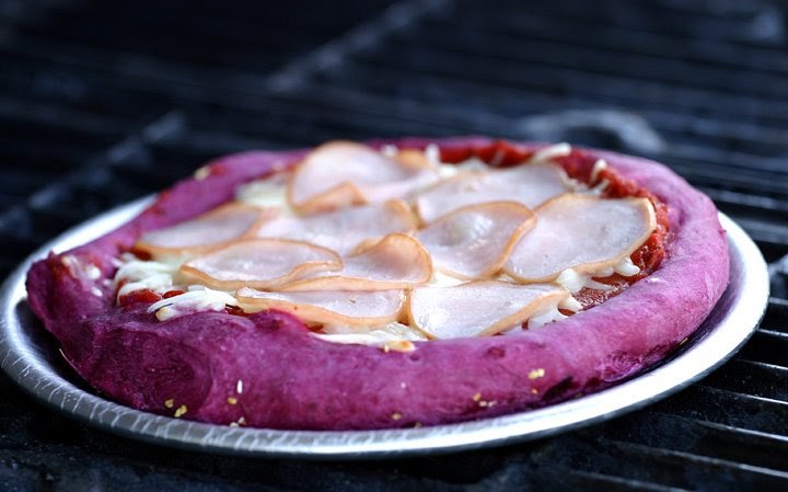 The Cooking Photographer: Purple Pizza Dough Sneaks in a Vegetable