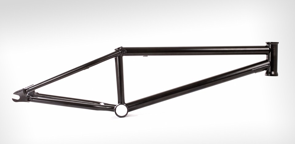 TheBikeCheck: 2011 Cardinal - Manuel Cantero Frame