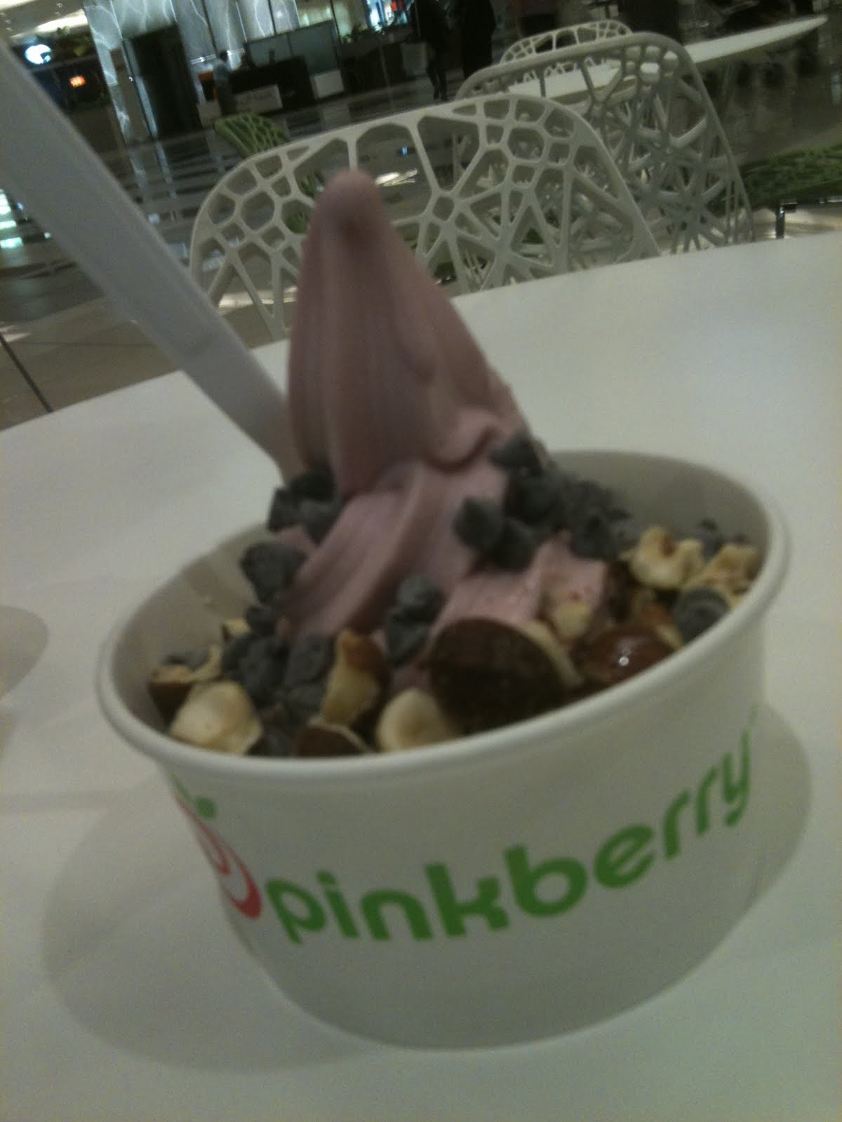 Samar's recipes- انا بنت منال العالم: Pinkberry, Avenues mall, Kuwait