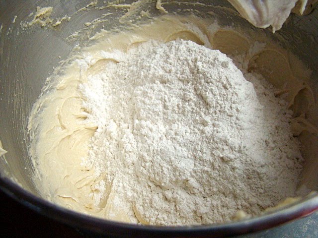 Krista's Kitchen: Naptime Post from Disney World: Compost Cookies