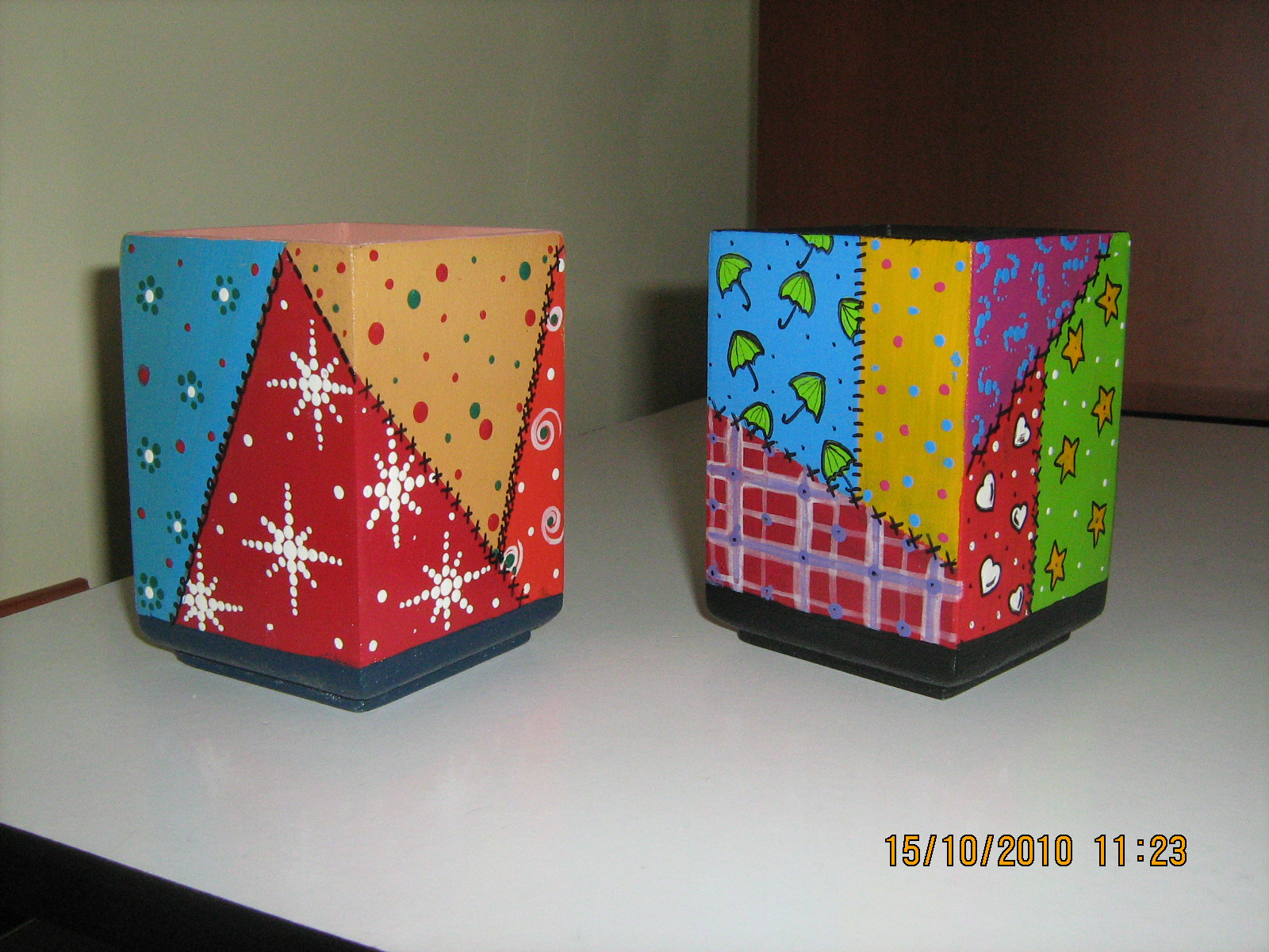 MUNDO-ROSSI: PINTURA EN MADERA