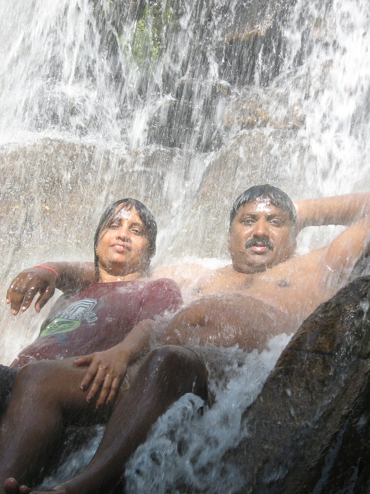 PACHMARHI TRIP: BEE FALL