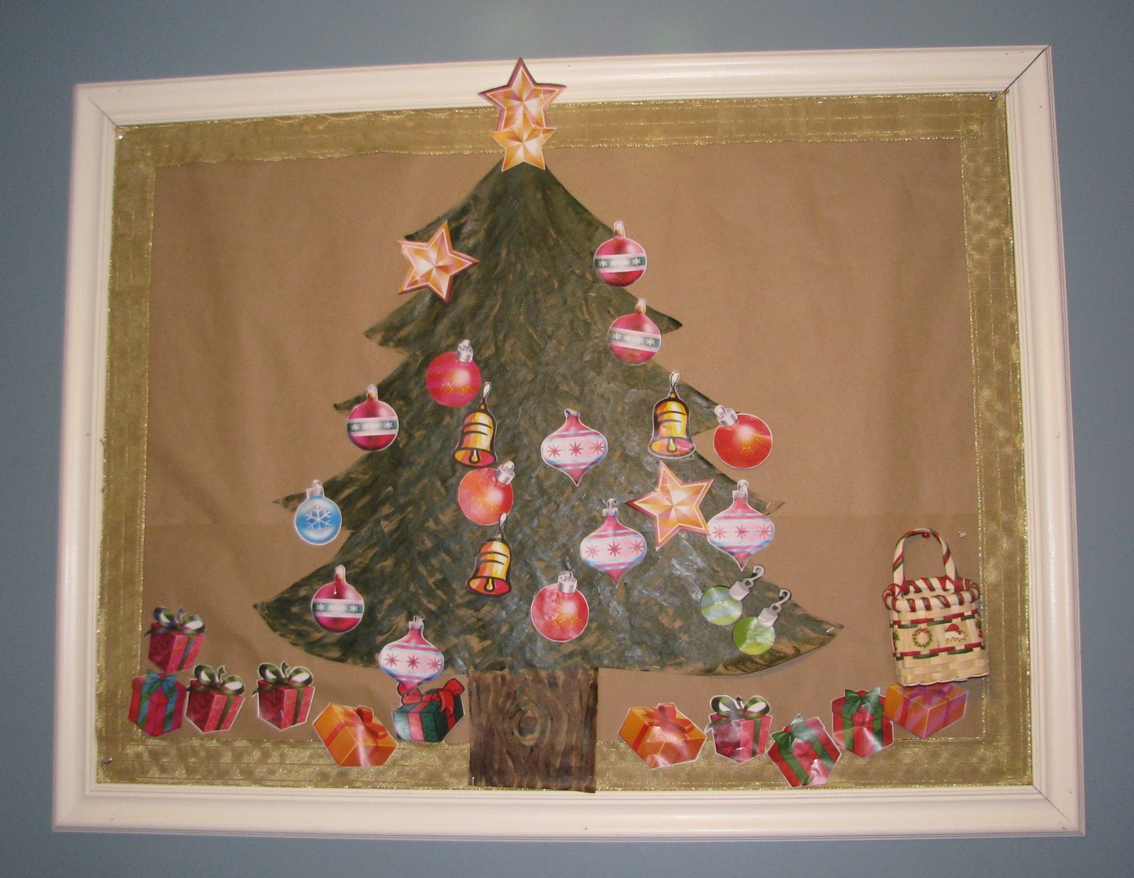 Cre8 and ReCre8: Christmas Traditions: Advent Tree