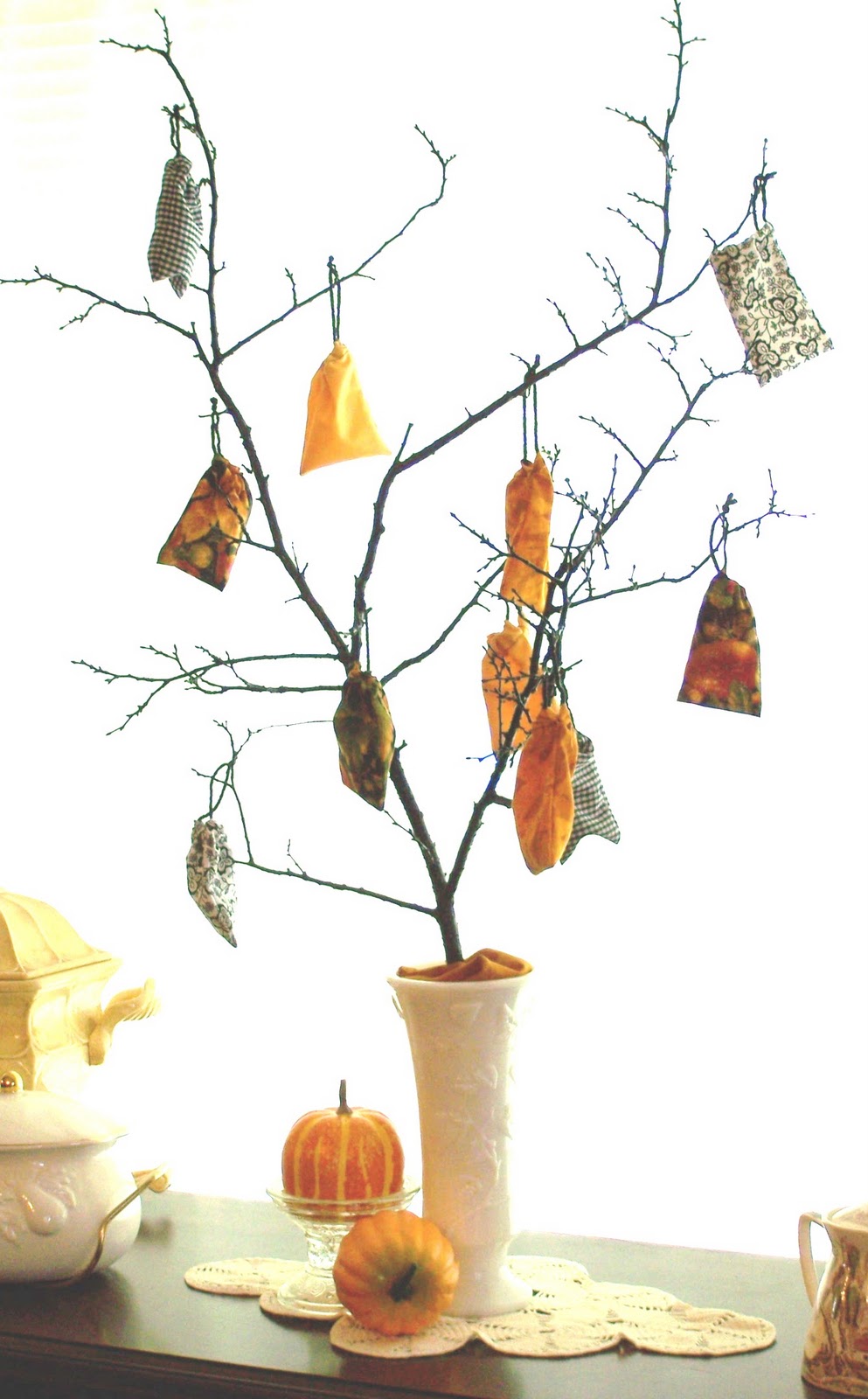 Savouring A Blessed Life: Fall Treat Tree
