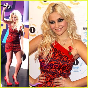 Pixie Lott: November 2010