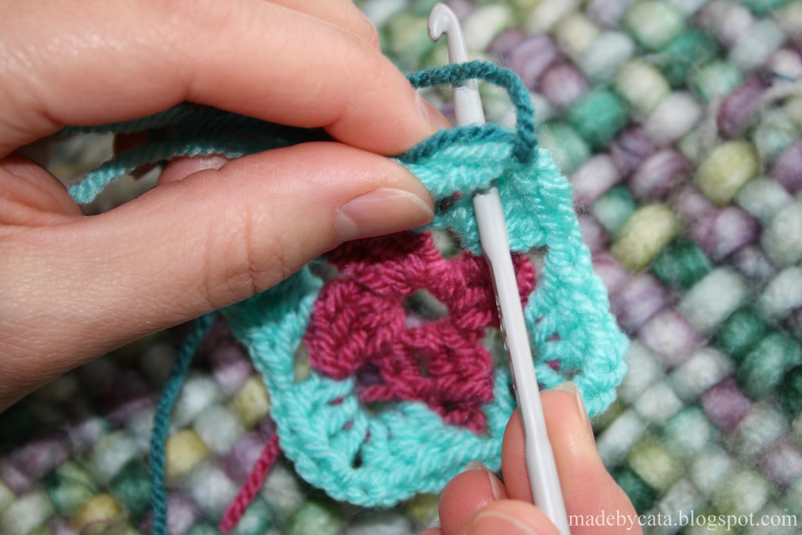 madebycata: Granny Square Tutorial for beginners!