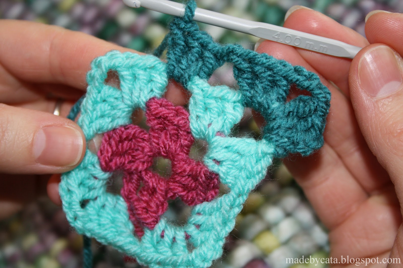 madebycata: Granny Square Tutorial for beginners!