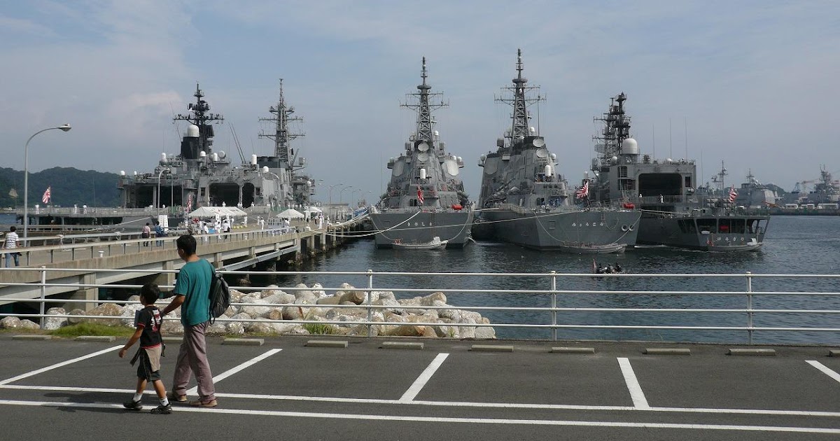 warship: us navy bases inYokosuka japan