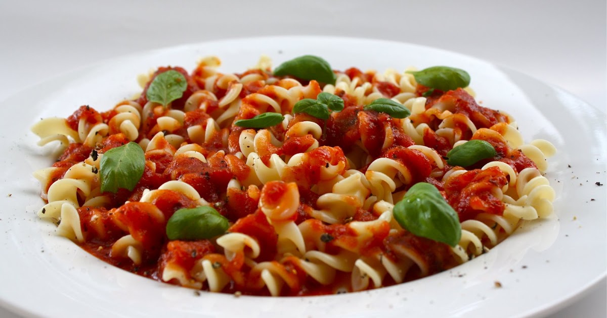 Fusilli With Roma Tomato Sauce