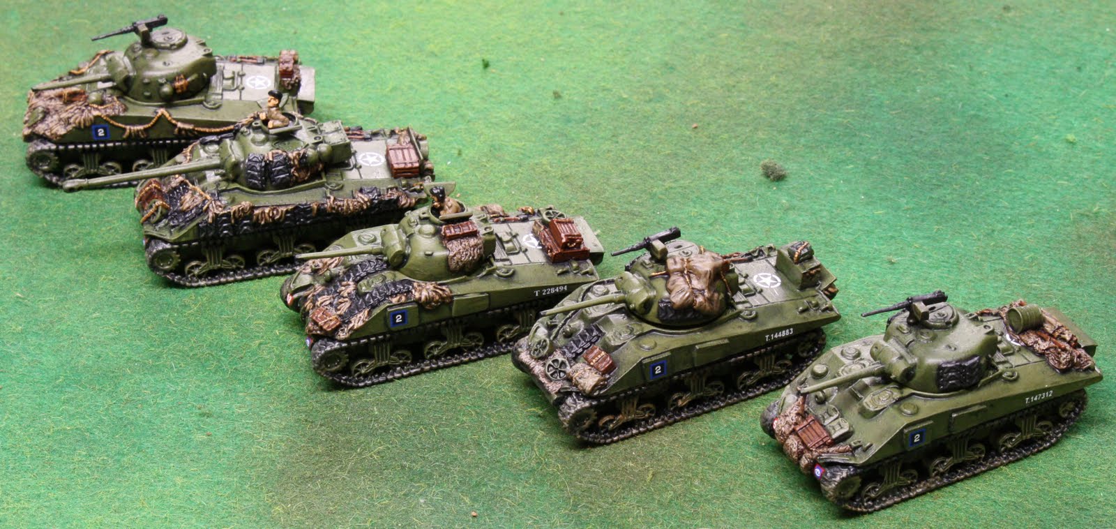 Scott's War-gaming: British Armoured Platoon - Sherman tanks and Firefly VC