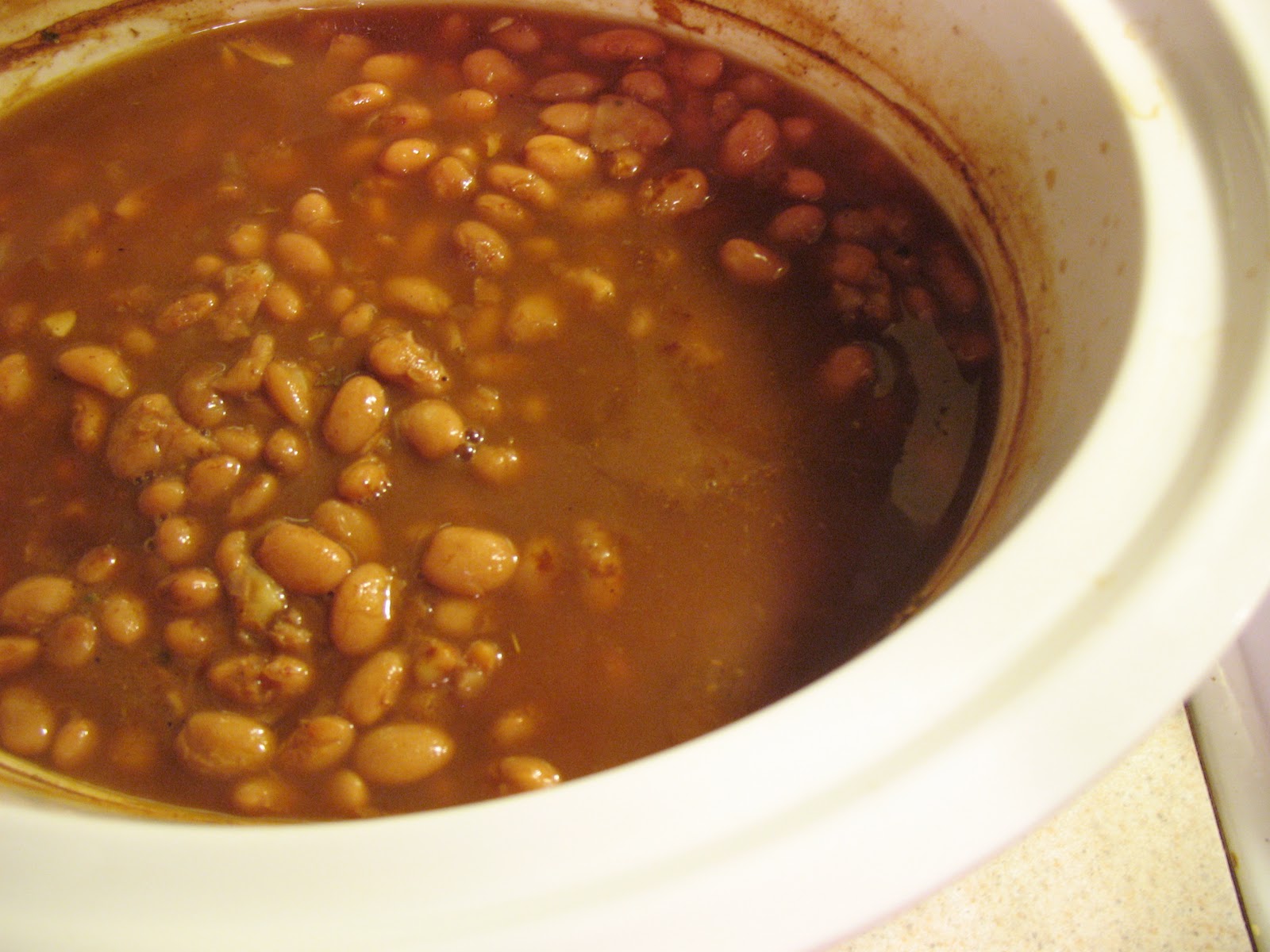 The Messy Apron: Pot of Beans Volume 1: Soup Beans