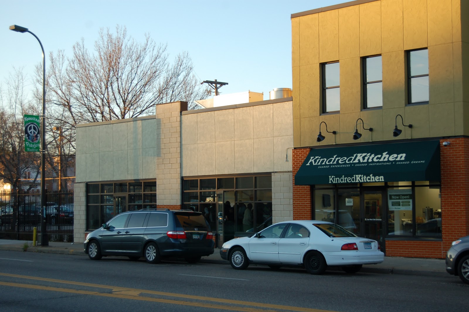 Savoring Servant: Kindred Kitchen grand opening: 11/11/10