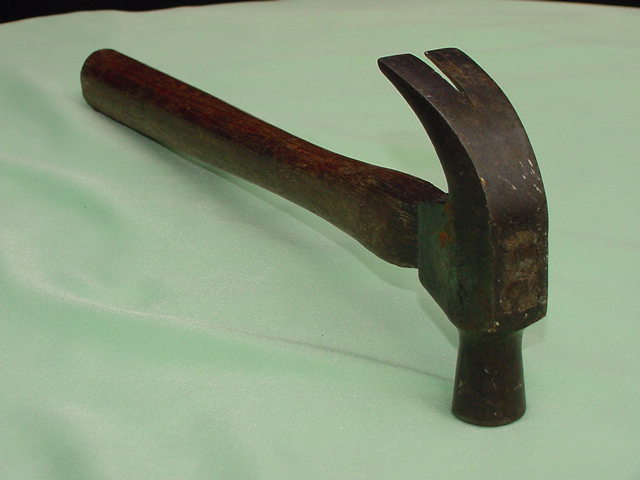 WEE is looking something....: TUKUL