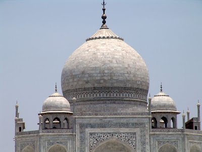 Dear Book: Happy Hour #16 - Taj Mahal