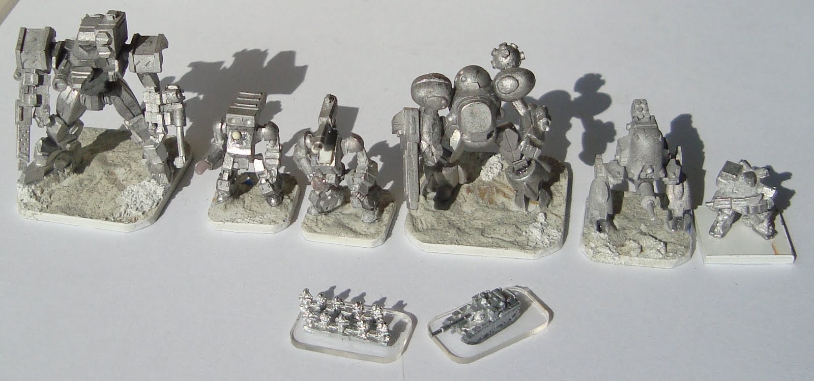 Lead Doesn't Bleed: Dream Pod 9 Titans and Heavy Mecha Arrive for ...