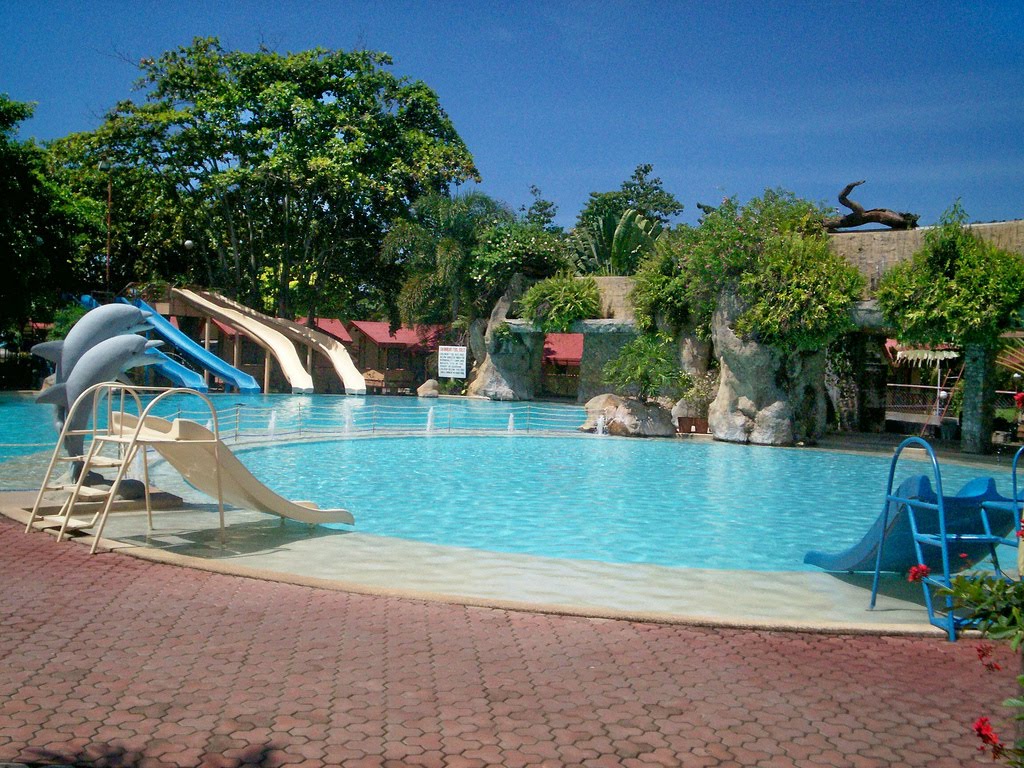 World Tourist Spot: Talomo Beach in Davao