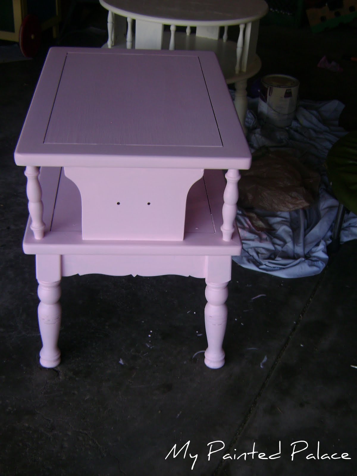 My Painted Palace: Pink table