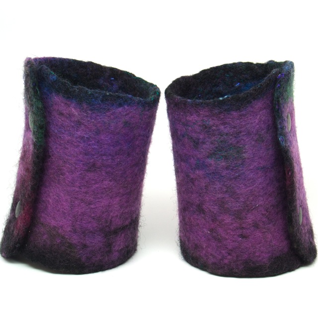 gwenbeads: Felt Cuffs for Pixies and Other Creatures