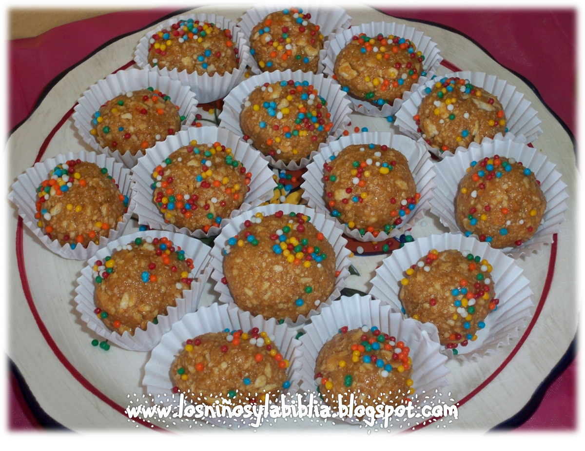 Los niños y la Biblia: "Aderezas mesa delante de mi, en presencia de ...