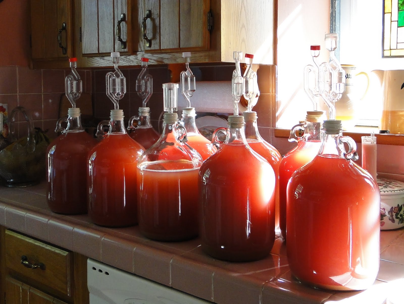 A Little Bit of British from Across The Pond: Home Made Catawba Wine