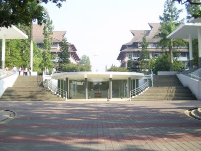 Architect Zone: Kampus ITB