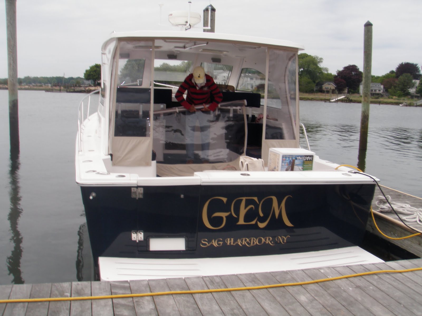 Cruising on Duetto: GEM - Our 34-foot Mainship Pilot Sedan