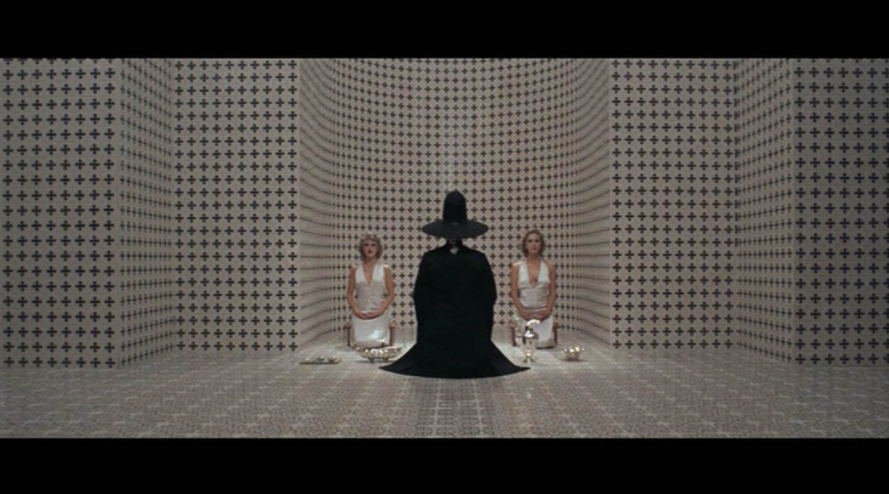 L'aquoiboniste: Holy yloH