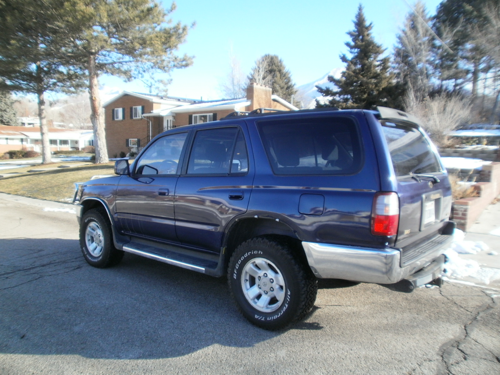 Dunk-Lee Auto: 1997 Toyota 4-Runner SR5 4WD